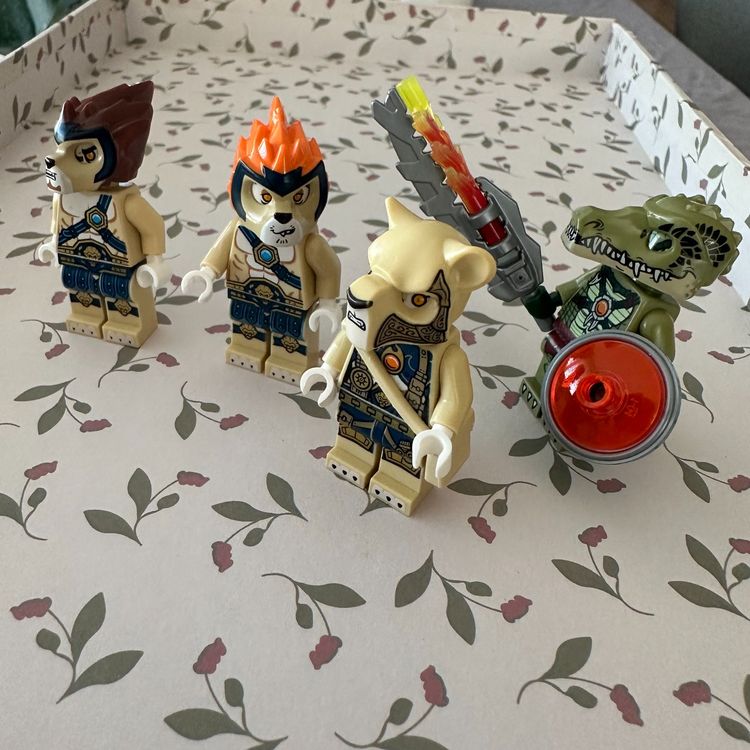 Lego Chima 4 Figuren Tiere Minifiguren (Gebraucht) in Tafers für CHF 3. ...
