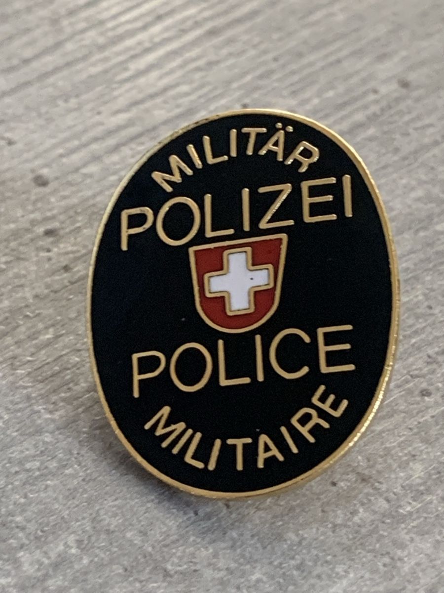 Militär Polizei Pin / - Schweizer Armee Sammler 49 (Gebraucht) in Basel ...