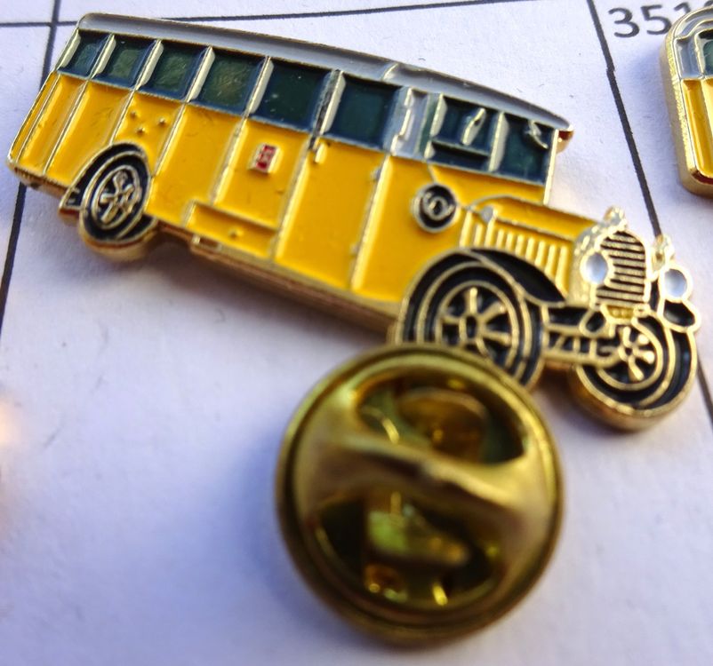 Pin Post Auto Bus PTT (Gebraucht) in Utzenstorf für CHF 1 – mit Lieferung auf Ricardo kaufen