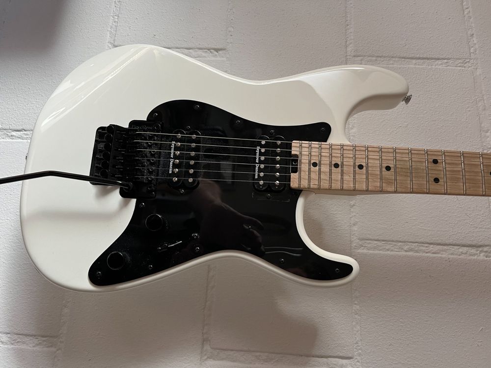 Charvel So Cal BW Start mit Floyd Rose (Gebraucht) in für CHF 575 – mit ...