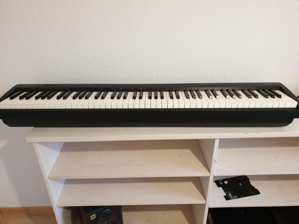 Keyboard Roland FP-10 (Gebraucht) in Richterswil für CHF 360 – mit ...