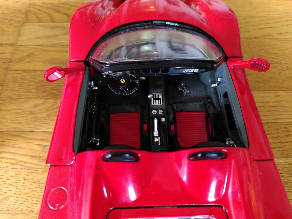 Lamborghini Diablo & Ferrari F50 - 1:18 Bburago | Kaufen auf Ricardo