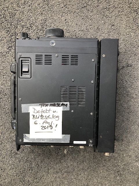 YAESU FT-897 Funkgerät mit Antennentuner | Kaufen auf Ricardo