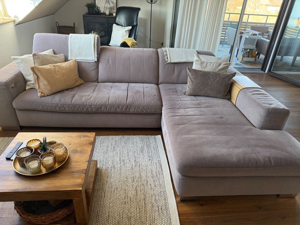 Gemütliches Ecksofa mit elektrischer Ausfahrfunktion (Gebraucht) in Altnau für CHF 10 – nur ...
