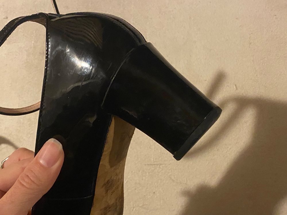 Ballerines Repetto T 38,5 Vernies Noires avec Bride 🎀 (D'occasion) à ...