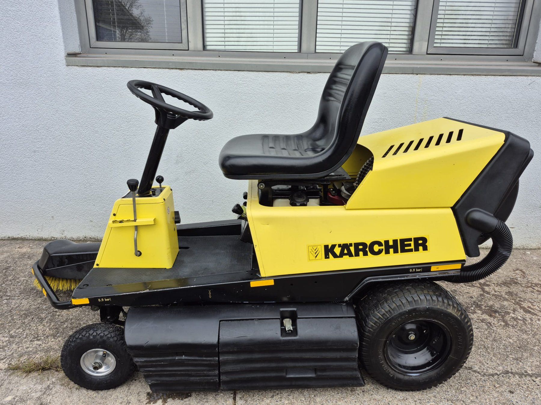 Wischmaschine Kärcher KMR-TRAC (Gebraucht) in Jona für CHF 1686 – nur ...