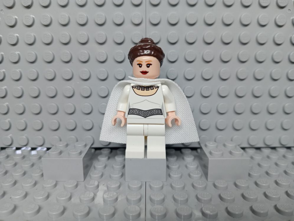 Lego Star Wars - Princess Leia - Celebration Outfit (Neu (gemäss ...
