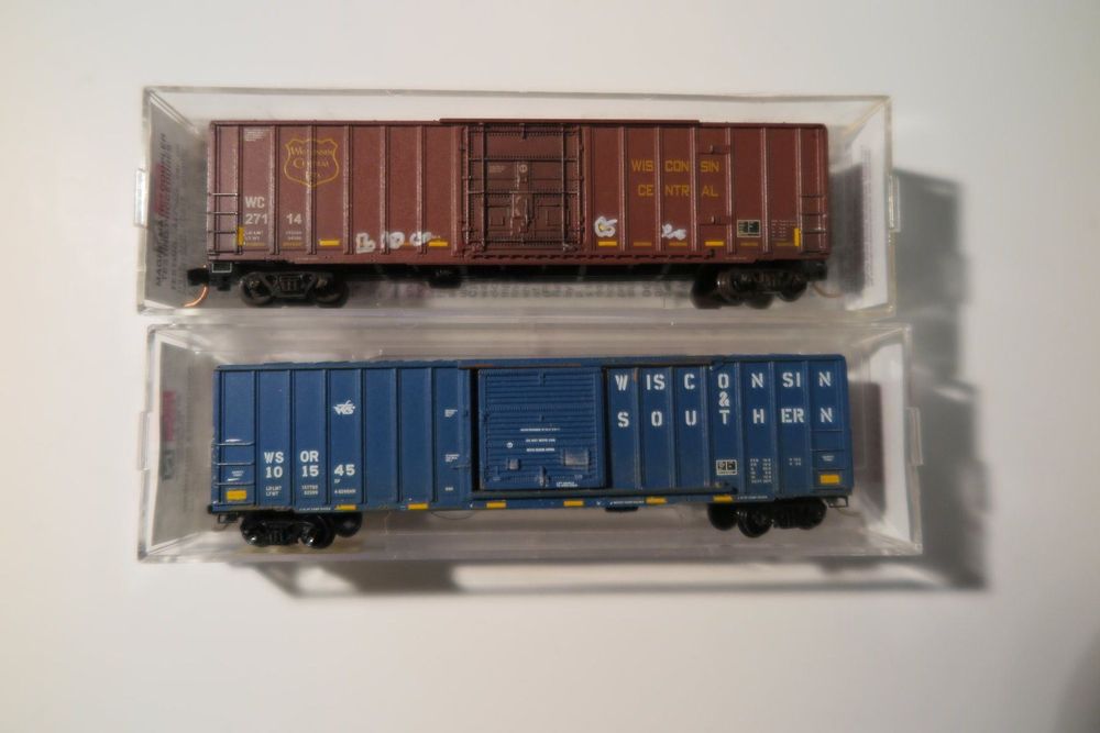 MicroTrains Box Cars WC und WSOR (Gebraucht) in Winterthur für CHF 11 ...