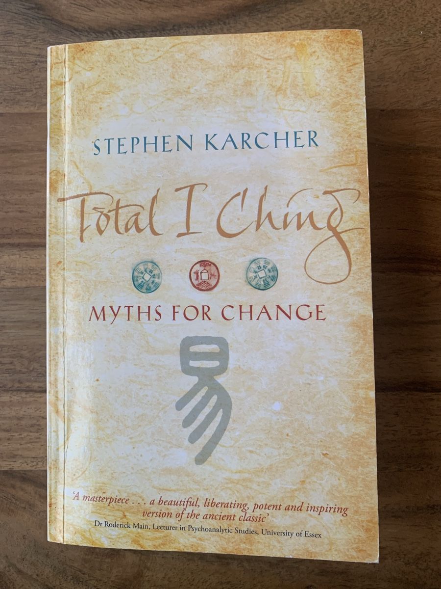 Total I Ching, von Stephen Karcher, Top Zustand! (Gebraucht) in Zürich ...