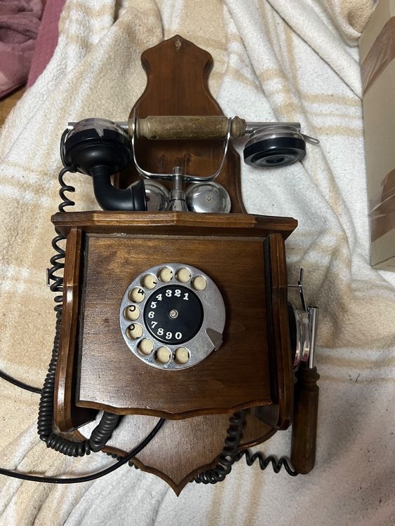 Antikes Telefon (Gebraucht) in Monte Carasso für CHF 80 – mit Lieferung ...