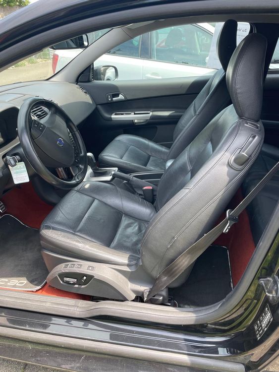 Volvo C30 T5 Momentum | 260 PS | 5-Zylinder | Sportlich (Gebraucht) in ...