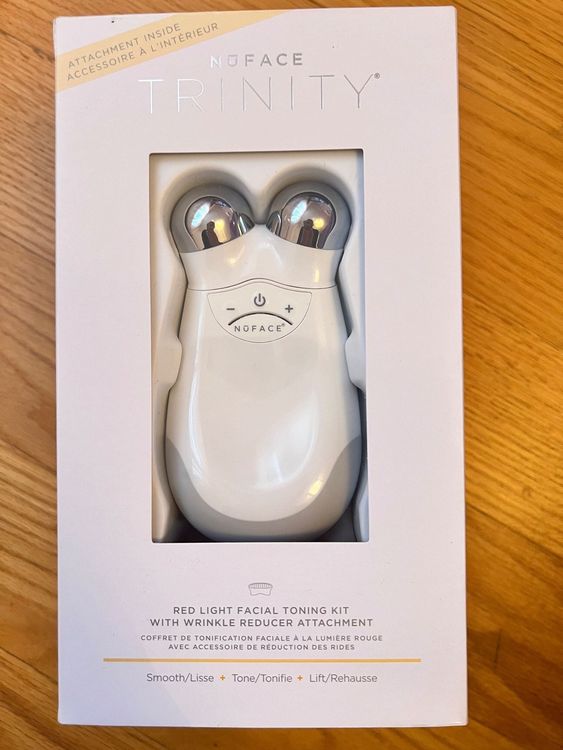 NuFACE Trinity + Trinity Wrinkle Reducer Attachment Set (Gebraucht) in ...