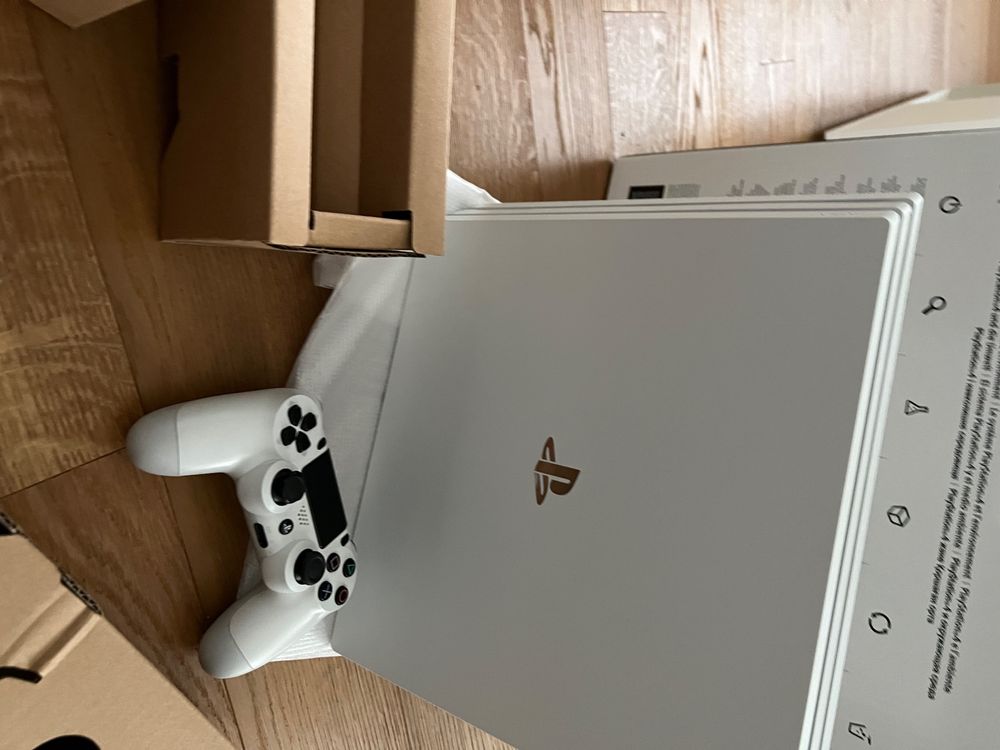 Playstation 4 PRO, PS4 PRO 1TB white limited edition neu | Kaufen auf ...