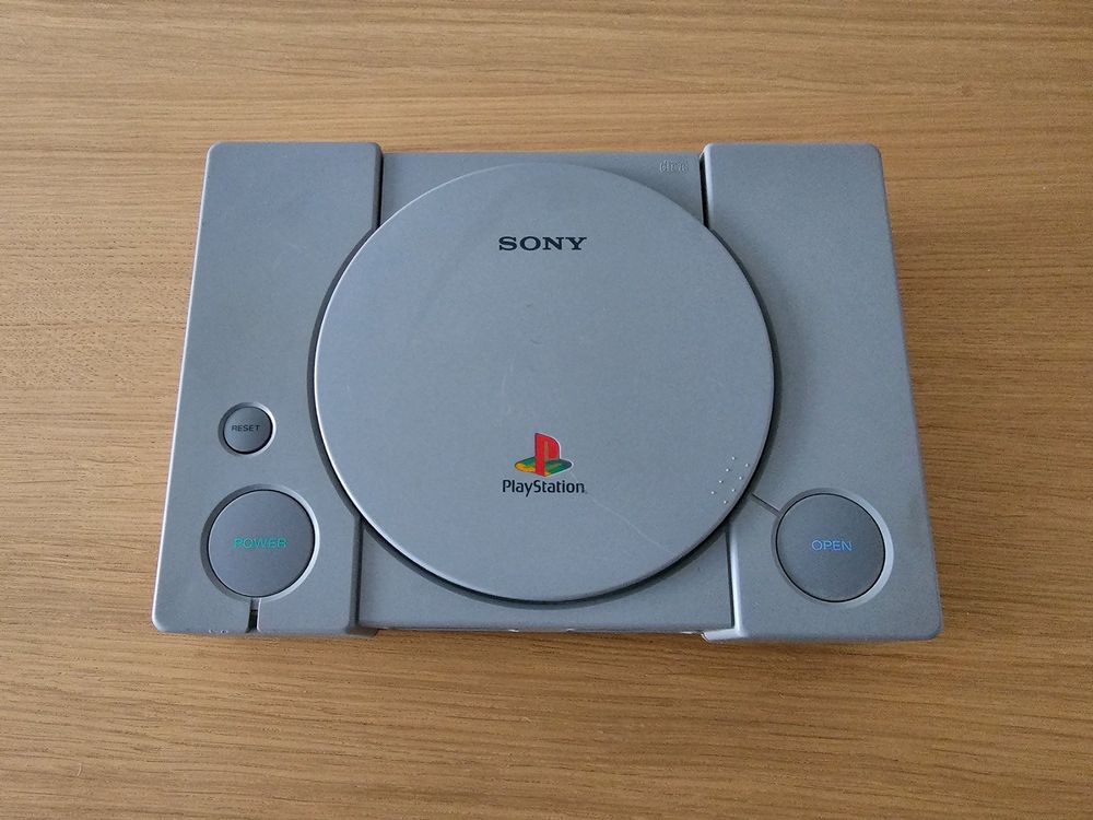 PlayStation 1 (PSX) (D'occasion) à Cointrin pour CHF 25 – avec ...