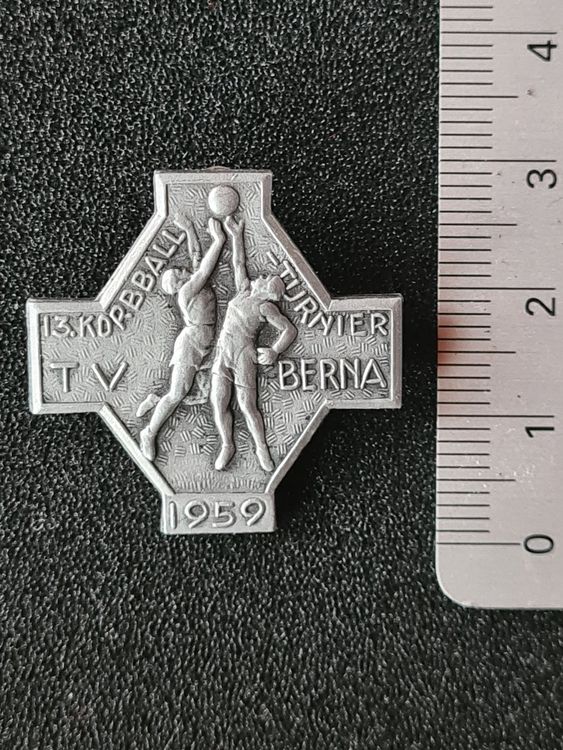 Turnerabzeichen13 Korbball Turnier Bern 1959 (Gebraucht) in Heimiswil für CHF 2 – mit Lieferung ...