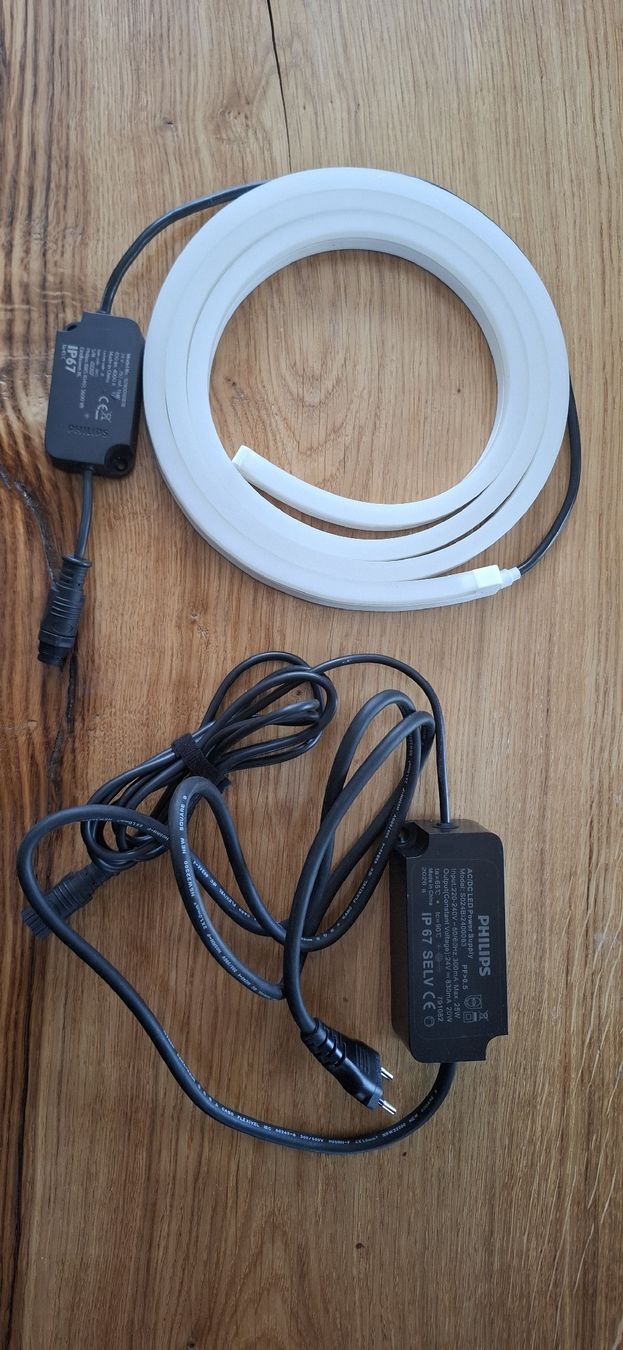Hue Philips lightstrip outdoor 2m (Gebraucht) in Guntershausen für CHF ...