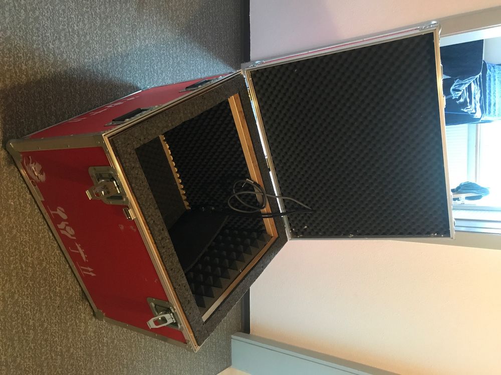 Guitar Iso Box (Gebraucht) in Rumlikon für CHF 40 – nur Abholung auf ...