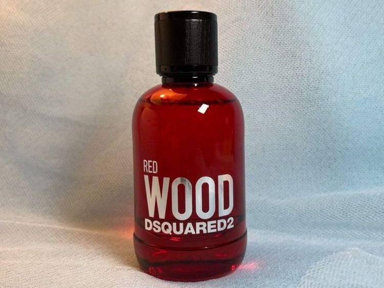 Dsquared2 Red Wood 100 ml (Neu (gemäss Beschreibung)) in Büren an der ...