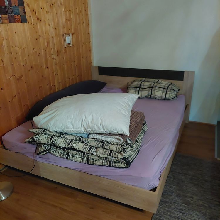 Bett inkl. Lattenrost und Matraze (Gebraucht) in Lommiswil für CHF 1 – nur Abholung auf Ricardo ...