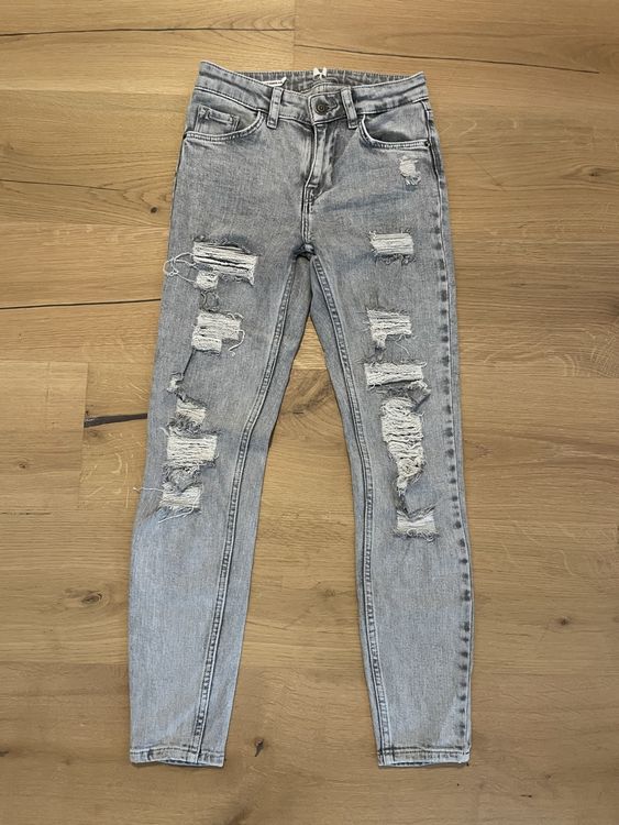 Skinny Medium rise Jeans Gr.32 / Bershka (Gebraucht) in Nassenwil für ...