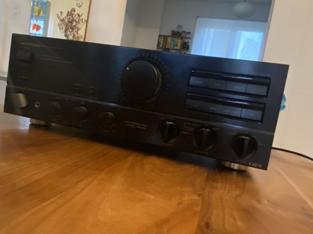 Onkyo Integra Stereo Verstärker (Gebraucht) in Basel für CHF 77 – nur ...