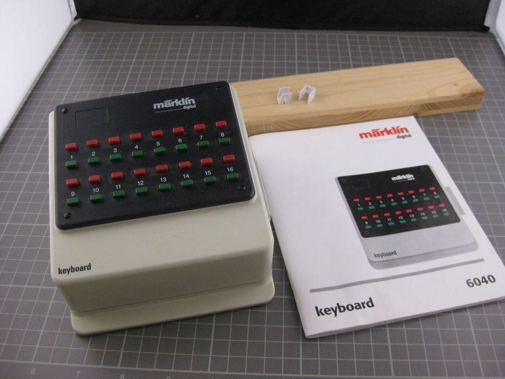 Märklin Digital 6040 Keyboard (Gebraucht) in Hornussen für CHF 25 – mit ...