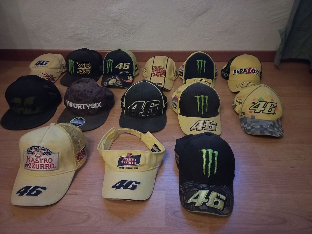 Valentino Rossi Caps / VR46 (Gebraucht) in Teufen AR für CHF 13 – mit ...