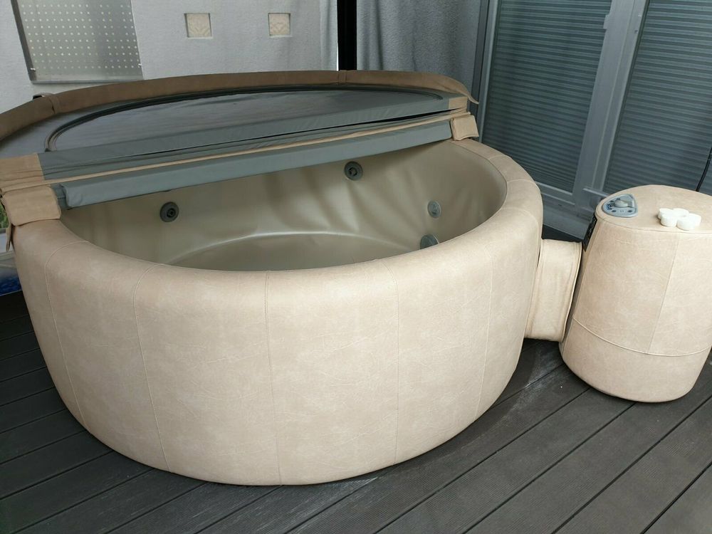 Softub Resort 300+ Almond (200cm) Jahrgang 2018 (Gebraucht) in Schongau ...