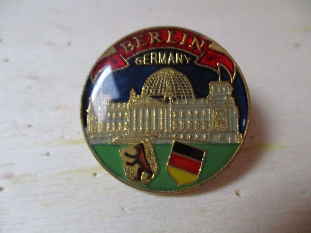 Berlin Brandenburger Tor Pin (Neu (gemäss Beschreibung)) in Felsberg ...