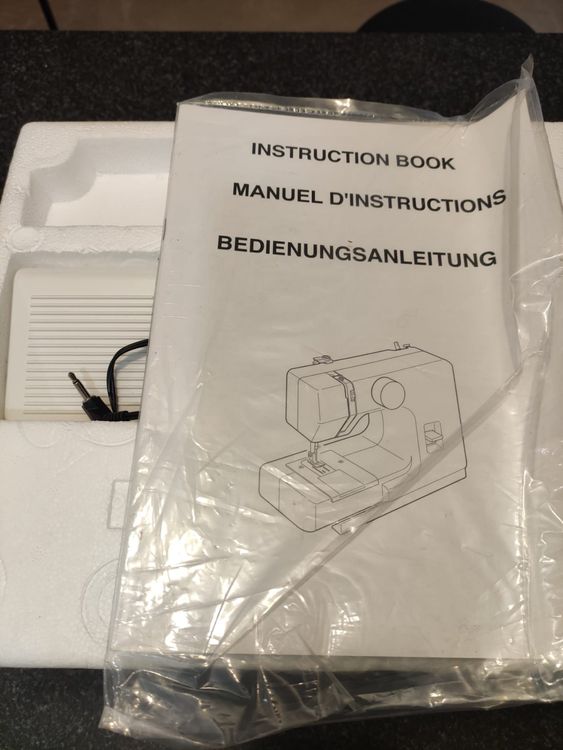 elna mini Opal macchina da cucire / Nähmaschine (Gebraucht) in Faido ...