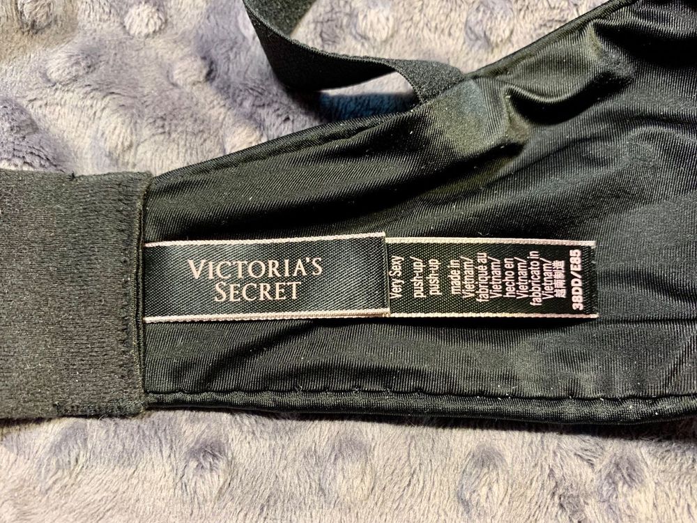 Victorias Secret BH, 85E, neu (Neu (gemäss Beschreibung)) in Bülach für CHF 29 – mit Lieferung ...