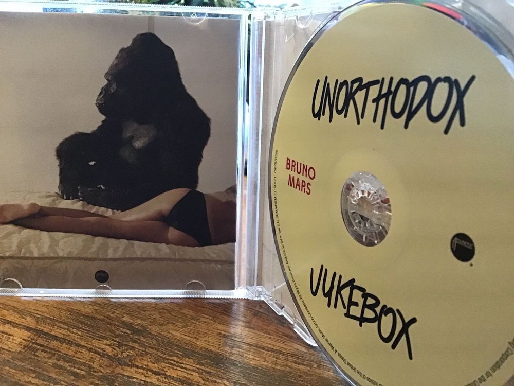 Bruno Mars o (Gebraucht) in Thierachern für CHF 1 – mit Lieferung auf ...