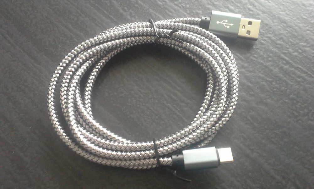 Câble USB-C, longueur: 200cm (Neuf avec emballage d'origine) à ...