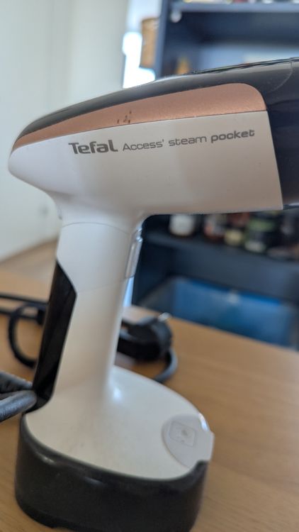 Tefal Access' Steam Pocket Handheld Garment Steamer! (Gebraucht) in ...