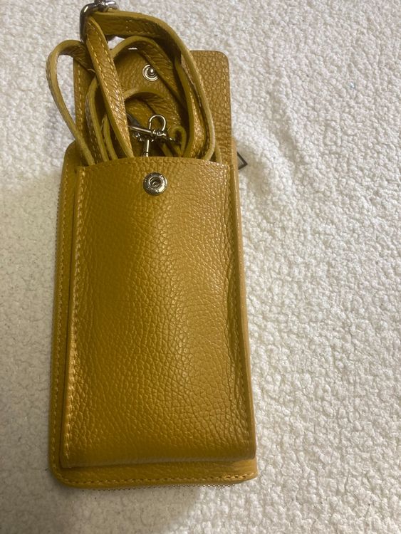 Handy Case mit Portemonnaie (Gebraucht) in Wangs für CHF 30 – mit ...
