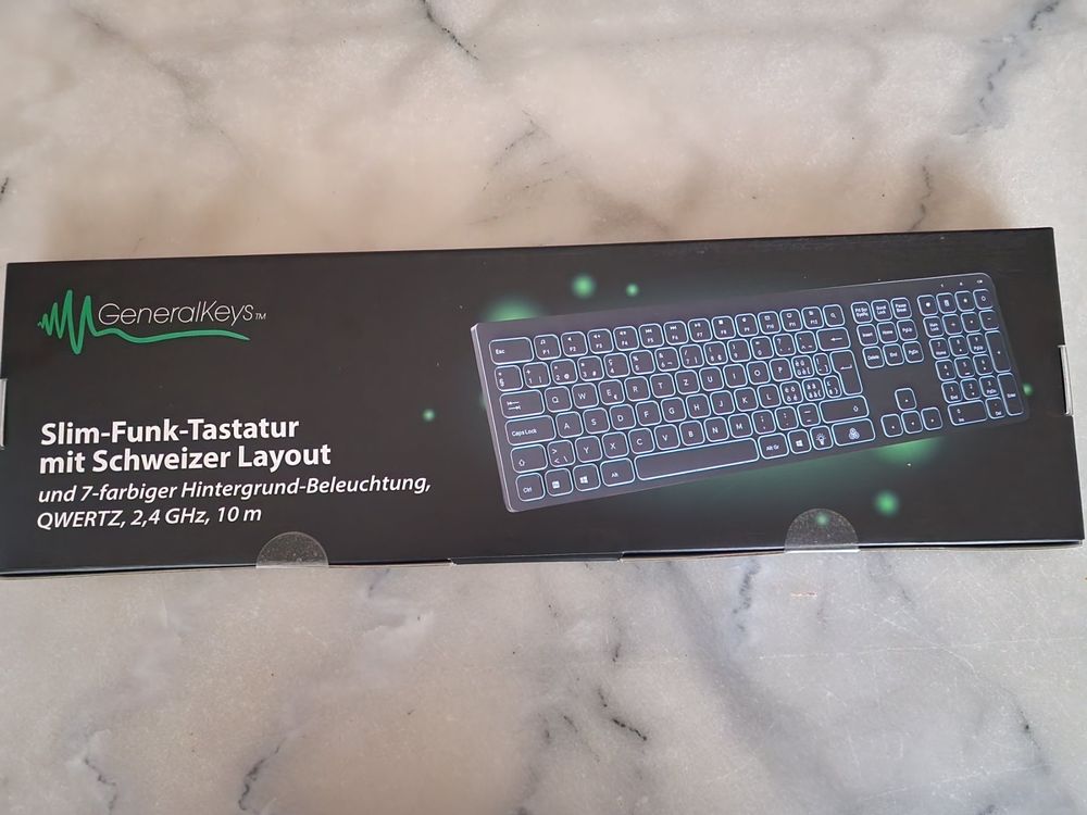 GeneralKeys Funktastatur mit Schweizer Layout und 7 farbiger | Kaufen auf Ricardo