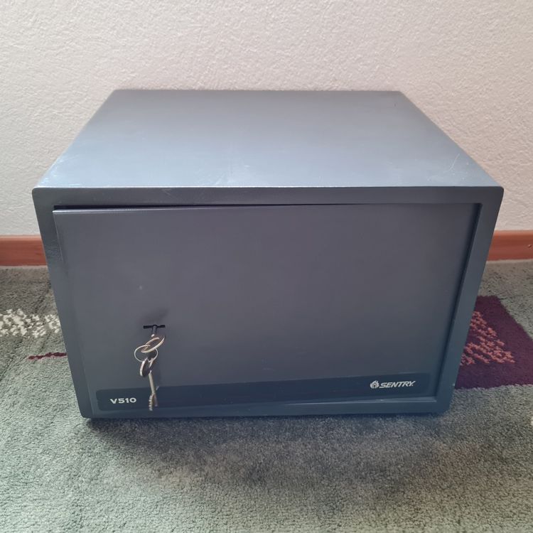 Möbeltresor Sentry V510 (Gebraucht) in Lostorf für CHF 51 – nur ...