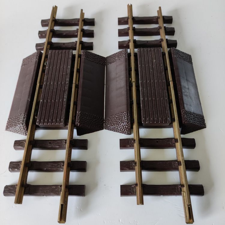 LGB 2 Stück Bahnübergänge 1000 TW und 1000 KW | Kaufen auf Ricardo