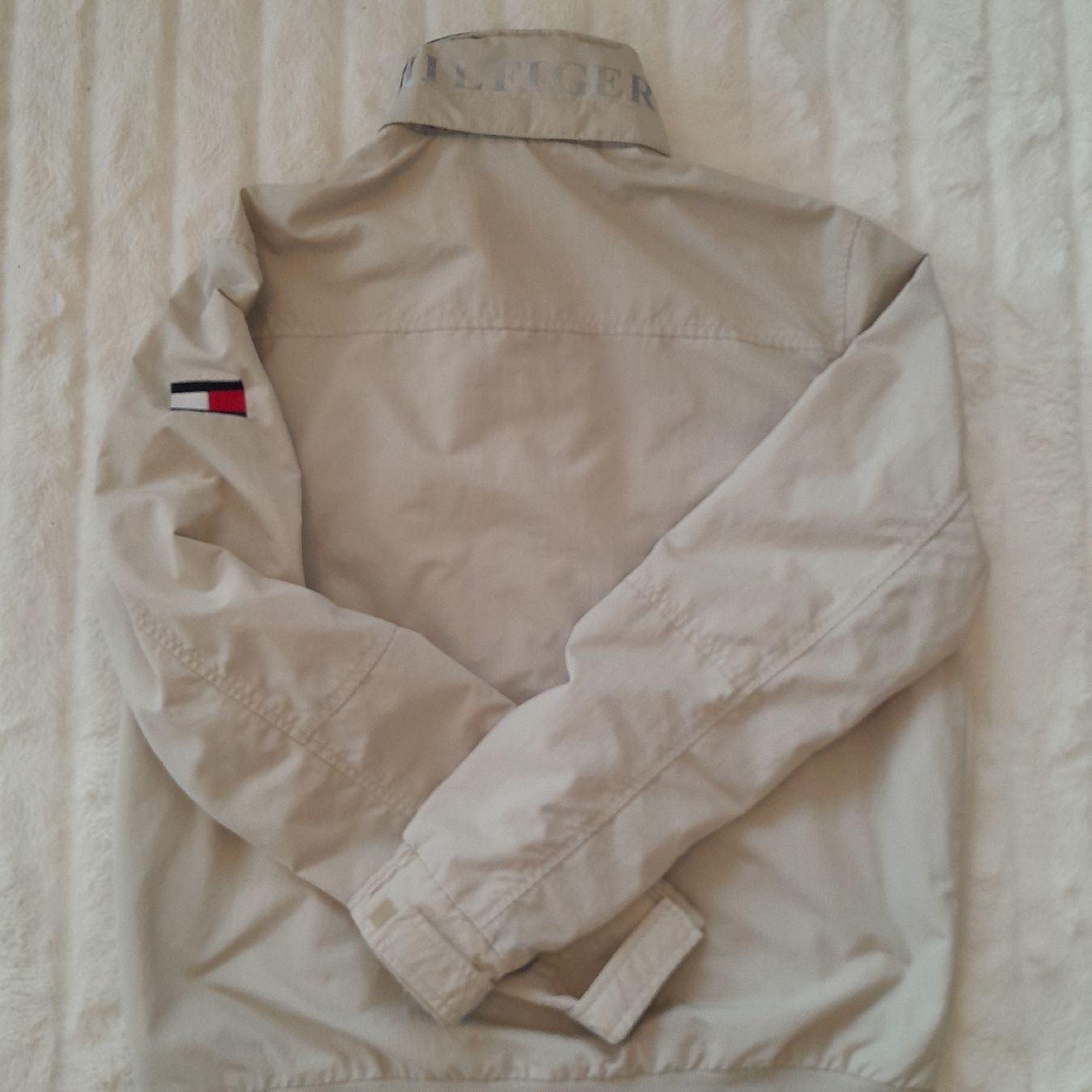 Veste Tommy Hilfiger, taille S/P, automne (D'occasion) à Renens VD pour ...