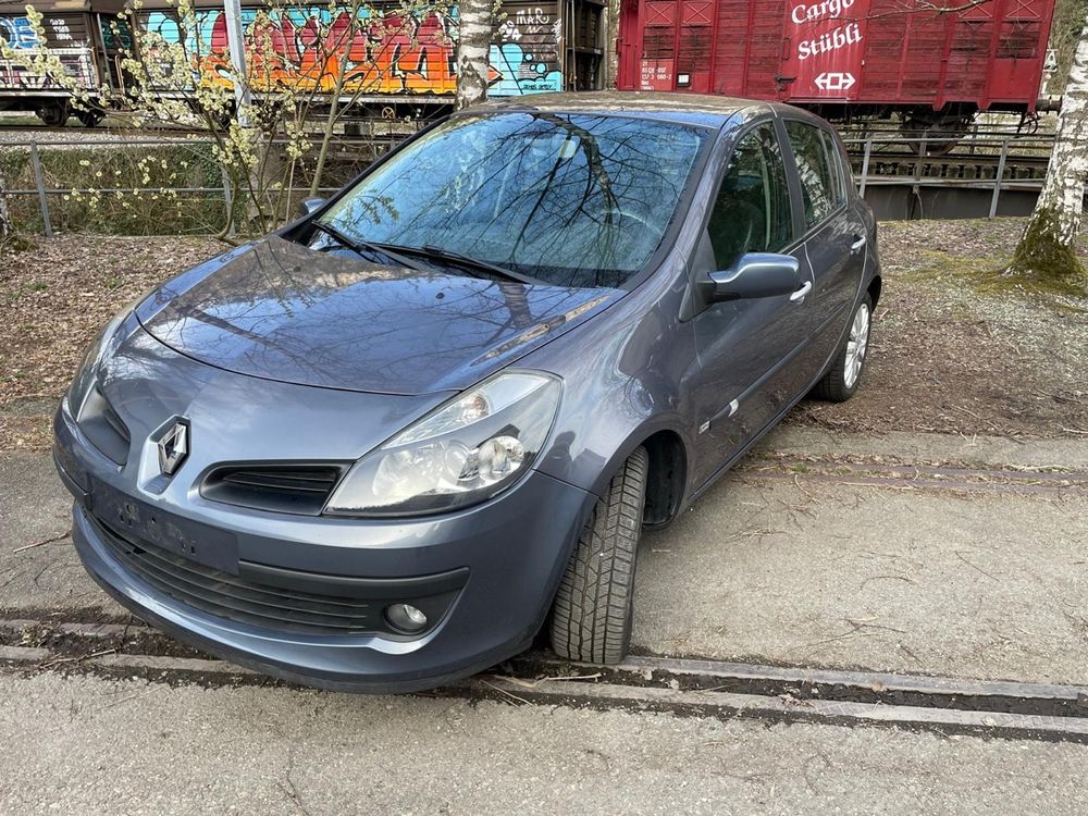 Renault Clio 2.0 16V - 138 PS, MFK 2025, gut ausgestattet (Gebraucht ...