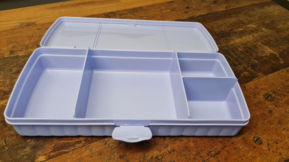Tupperware Box mit Unterteilung (Neu und originalverpackt) in ...