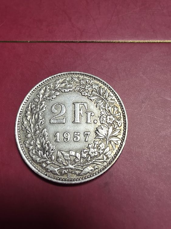 2 Fr. Silbermünze 1957 Helvetia (Gebraucht) in Dotnacht für CHF 7 – mit Lieferung auf Ricardo kaufen