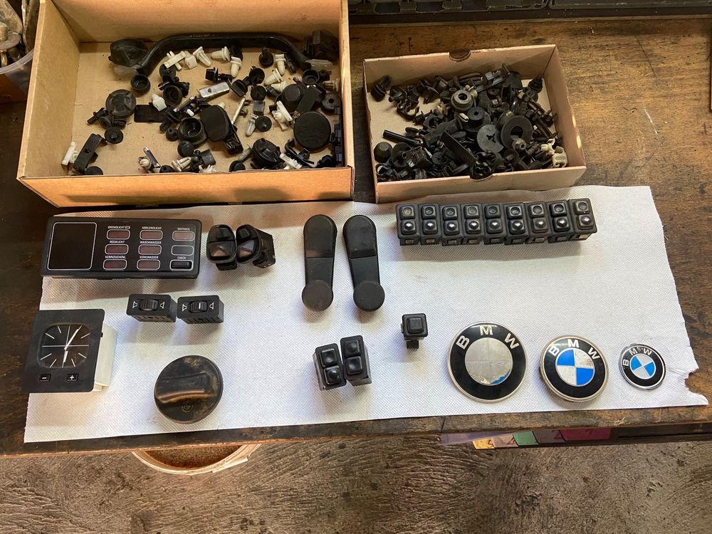 Lot de pièces Bmw e30, 325, 325ix | Kaufen auf Ricardo