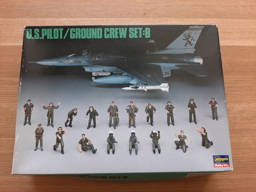 Hasegawa 1:48 U.S. Pilot/Ground Crew Set-B, vollständig (Neu (gemäss ...