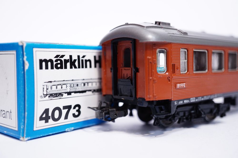 8∂ Märklin 4073 SJ Schweden Speisewagen braun | Kaufen auf Ricardo