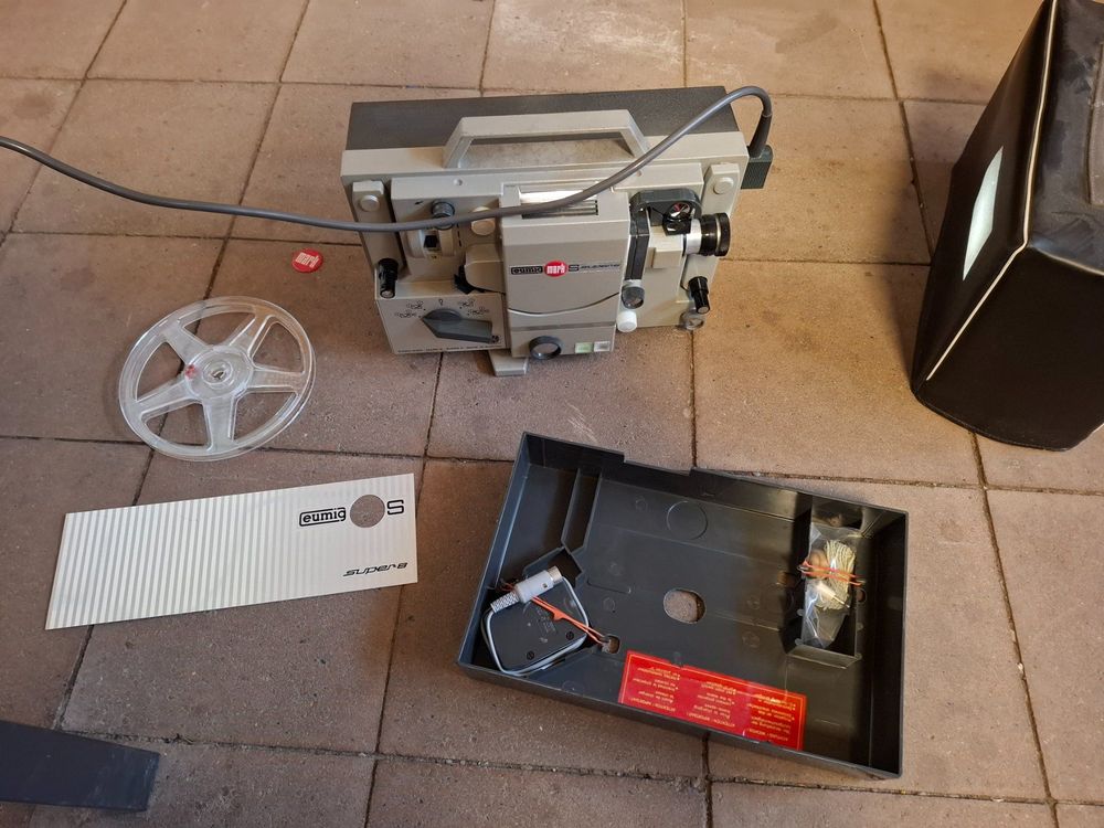 Eumig Mark S super 8 Tonfilmprojektor (Gebraucht) in Nürensdorf für CHF 10 – mit Lieferung auf ...