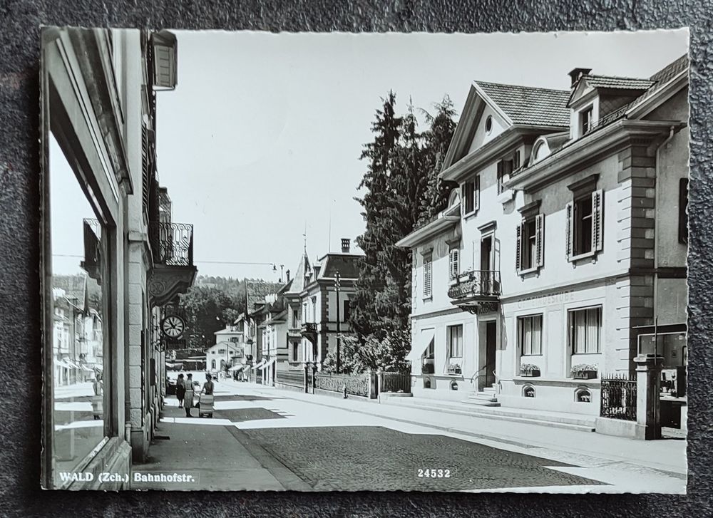 Wald (ZH) Bahnhofstrasse - Postkarte (Gebraucht) in Siebnen für CHF 15 – mit Lieferung auf ...
