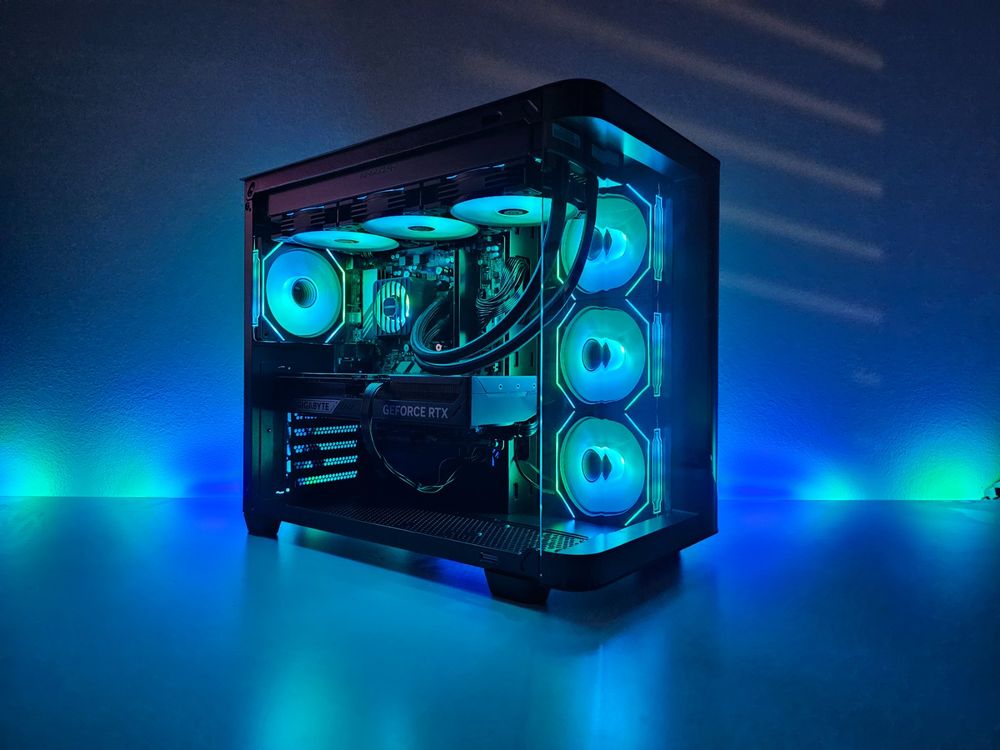 Gaming PC Primus🍰Ryzen 9800X3D + RTX 5070 Ti | 32GB DDR5 (Neu und ...