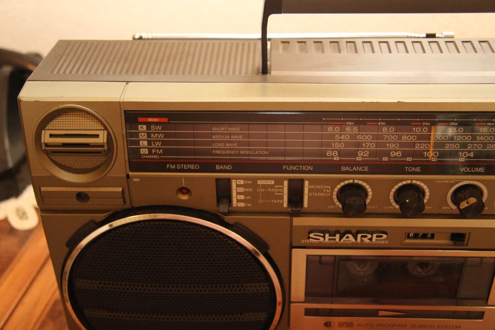 Sharp GF-5757, Ghettoblaster, Stereokassettenrekorder (Gebraucht) in ...