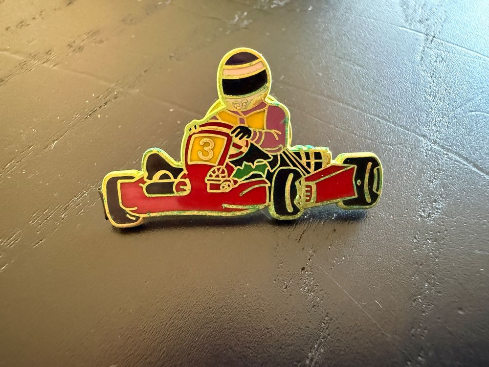 Go-Kart Pin / Anstecker / Button Rarität für Sammler (Gebraucht) in ...